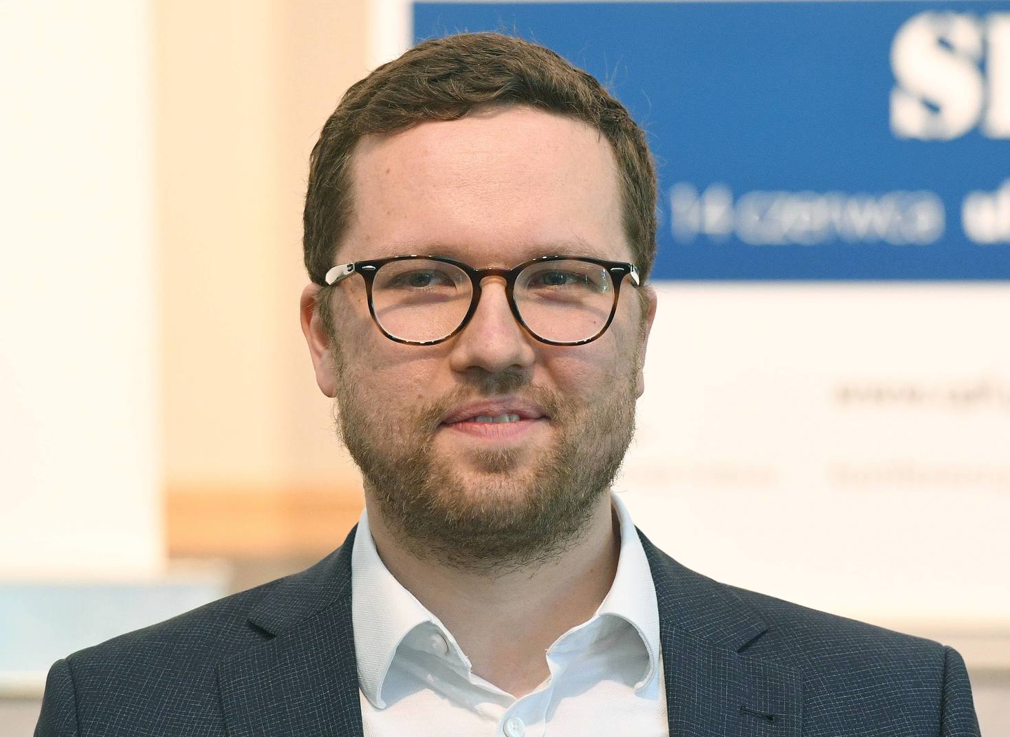 [TYLKO U NAS] Dr T. Zych: Nikt nie uprawniał UE do wchodzenia w ...