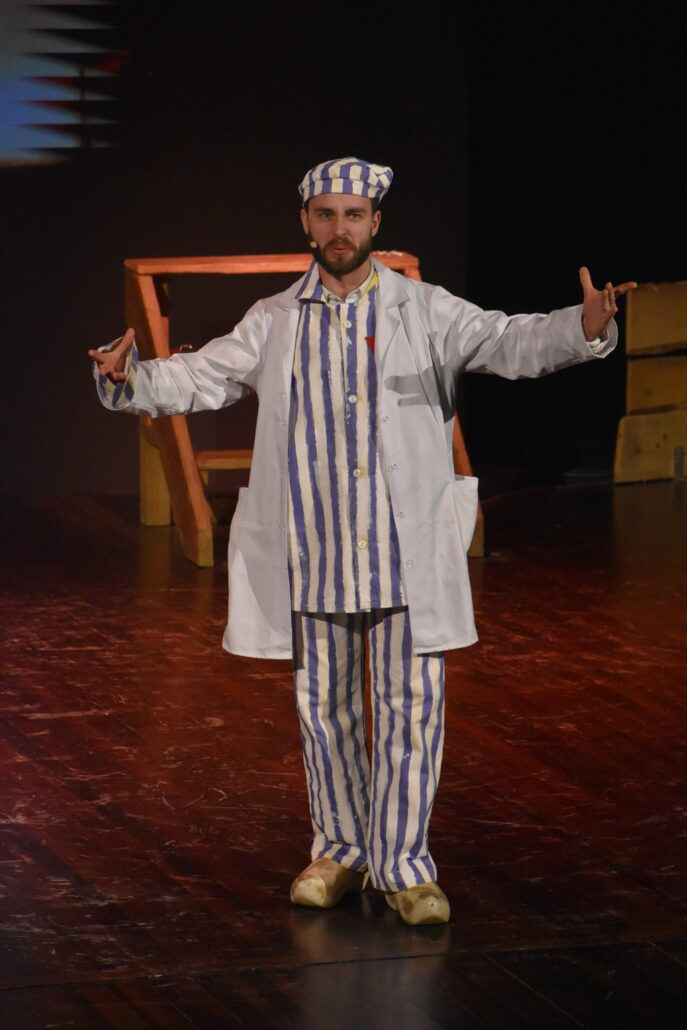 Spektakl teatralny pt. „Rotmistrz Pilecki. Ofiarowanie” w Muzeum Pamięć ...