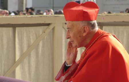 Uroczystości pogrzebowe ks. kard. Camillo Ruiniego – RadioMaryja.pl