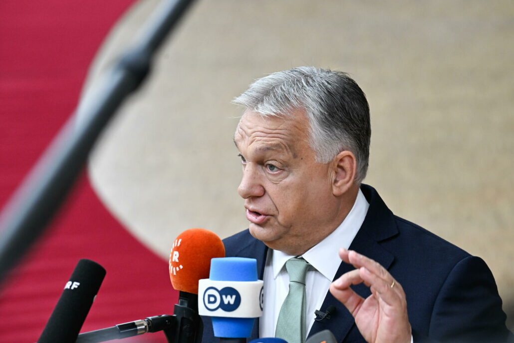 V. Orban do D. Tuska: Igrasz z życiem milionów Europejczyków ...